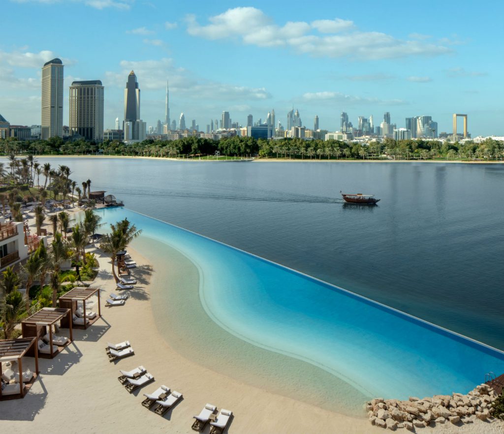 100-metre infinity lagoon pool – Lifereport